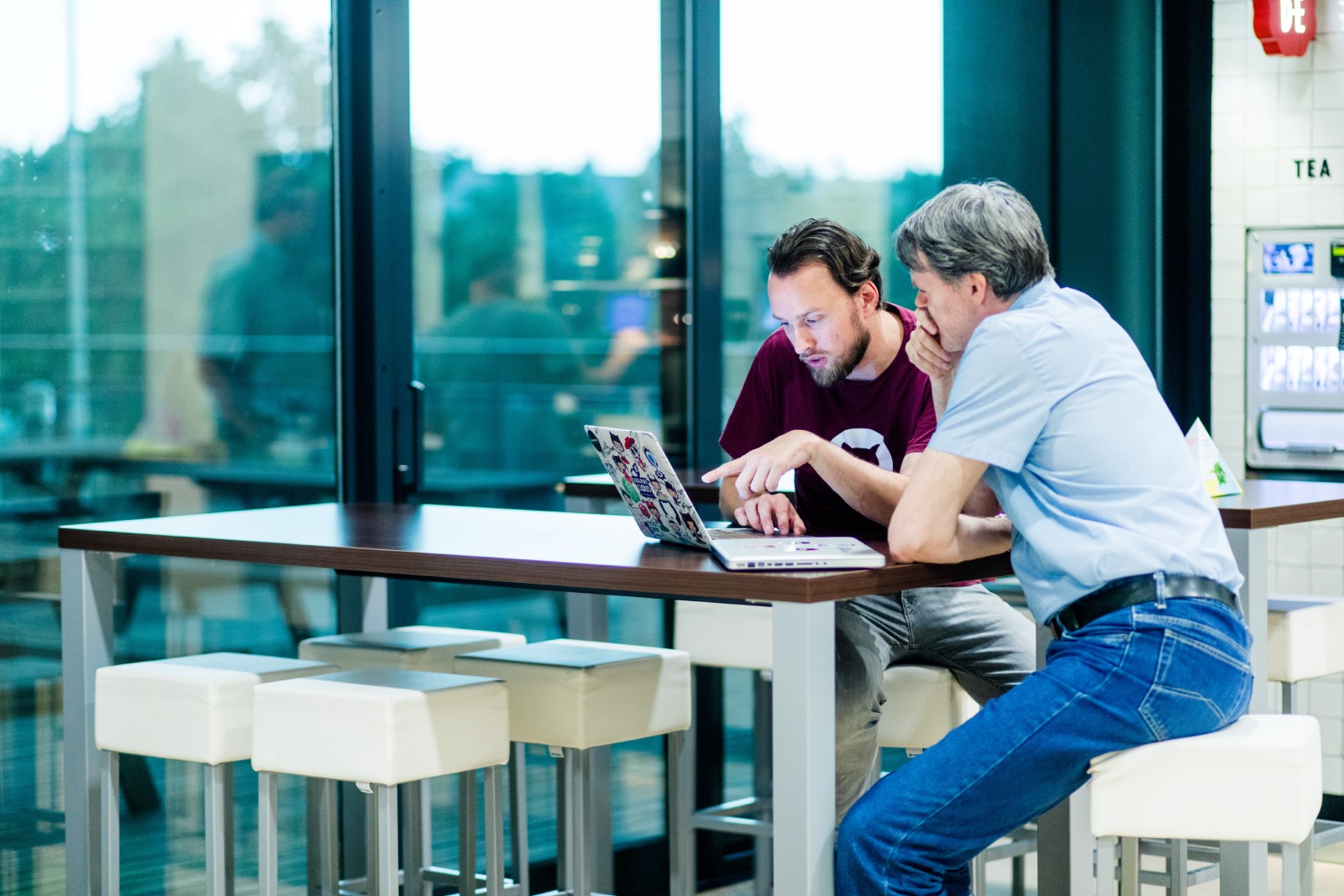 Services ‘shoppen’ op cloud platform - Werken voor Nederland