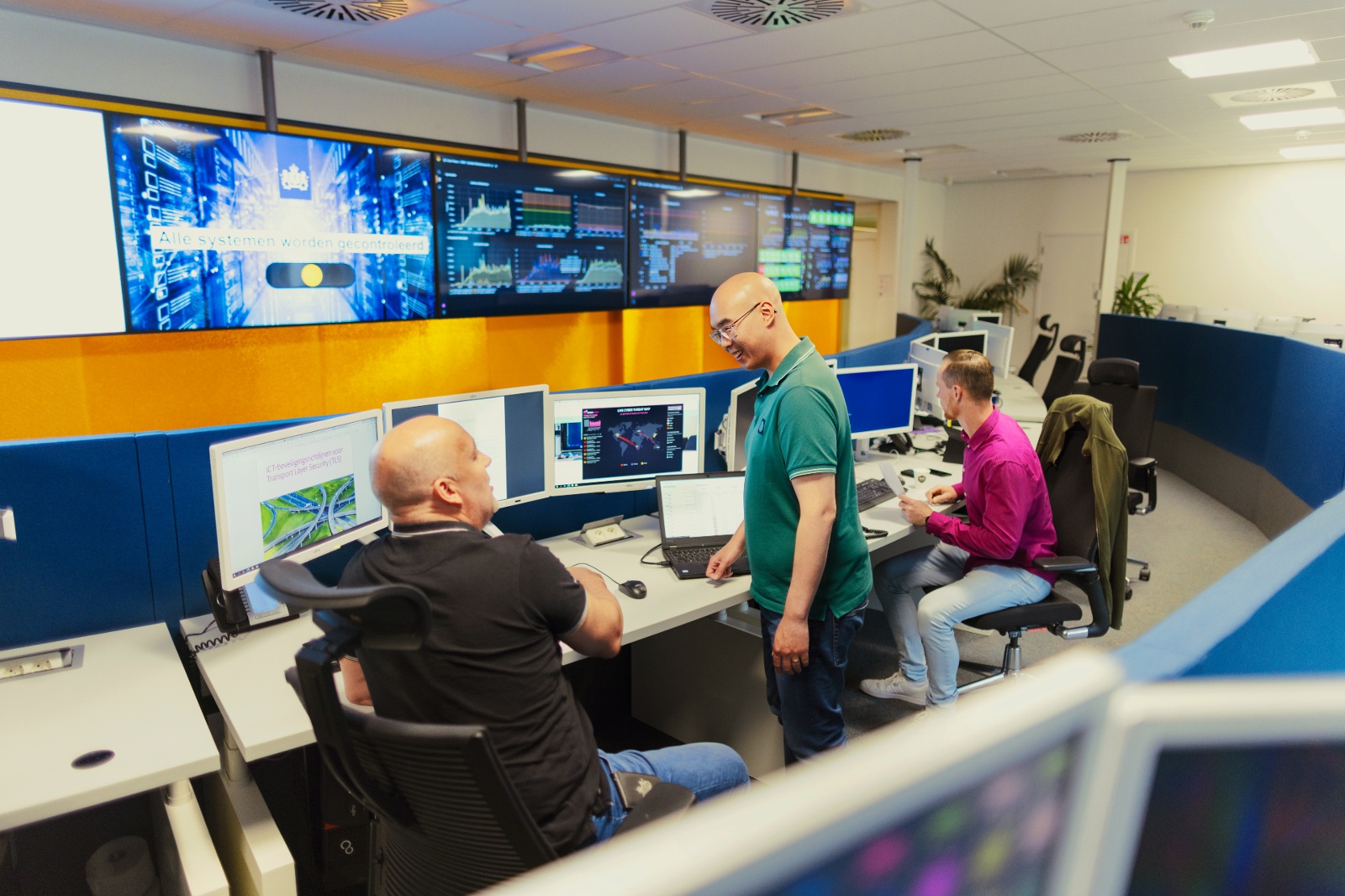 Kom werken aan de digitale toekomst van Nederland bij de Rijksoverheid ...