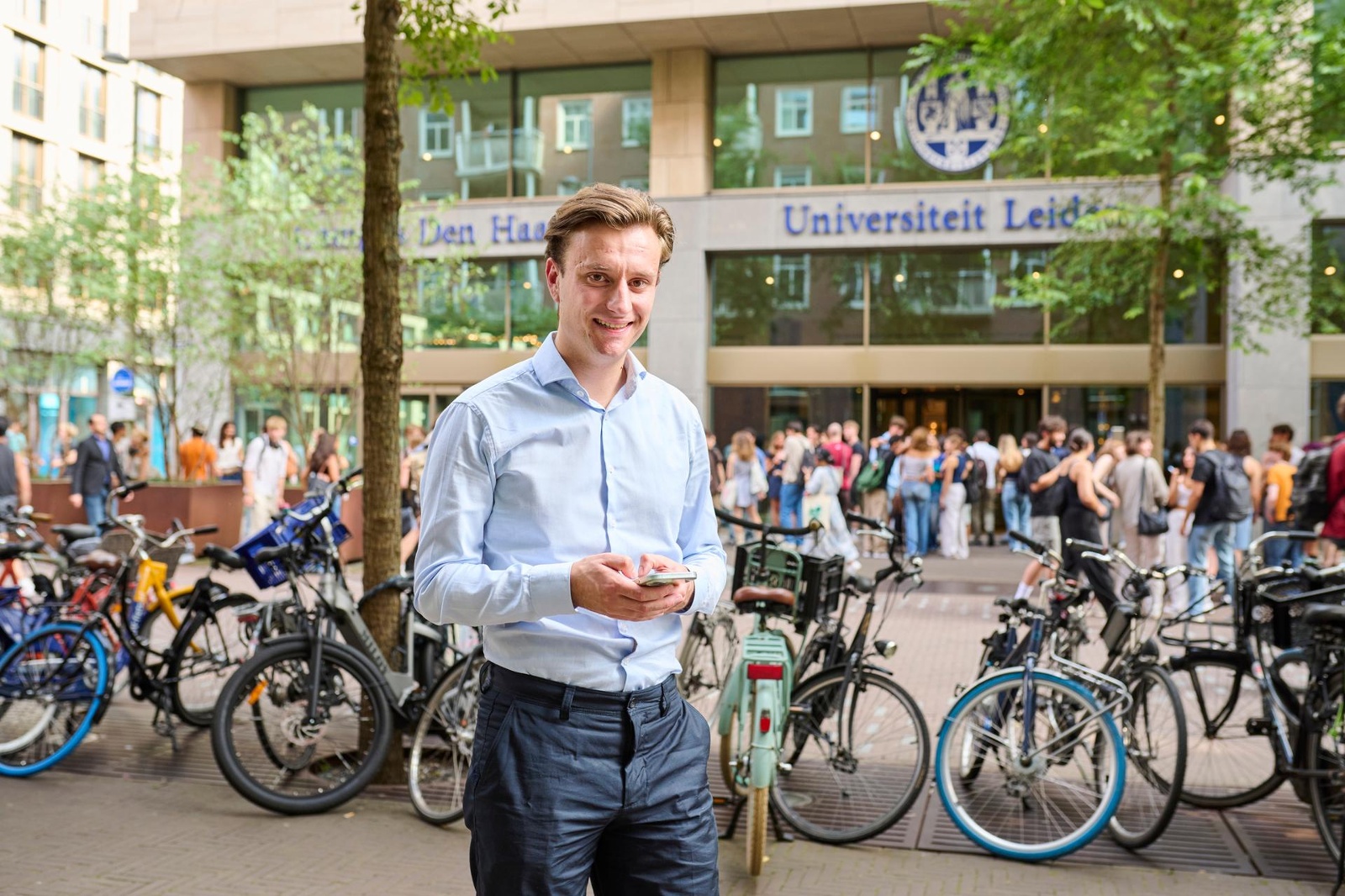Combineer je studie met een bijbaan als inkoper - Werken voor Nederland